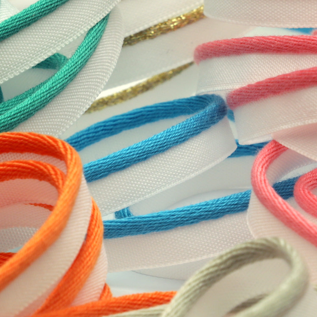ブライトパイピングテープ #42 スチールブラック - RiBBONs B2B ブライトパイピングテープ #42 スチールブラック - RiBBONs B2B